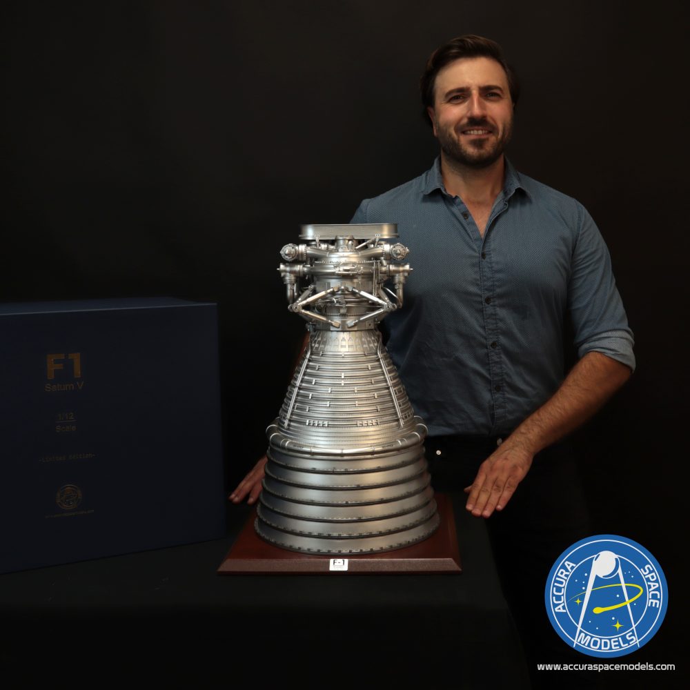 F1 - Rocket Engine Scale Model kit 1/12 - Accuraspacemodels